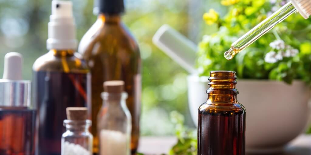 Holistic Doctor vs. Naturopathic Doctor: Understanding the Difference